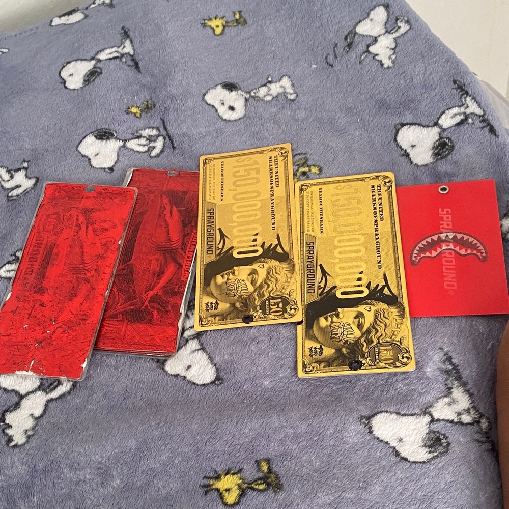Sprayground Red And Gold Money Tags - Gem